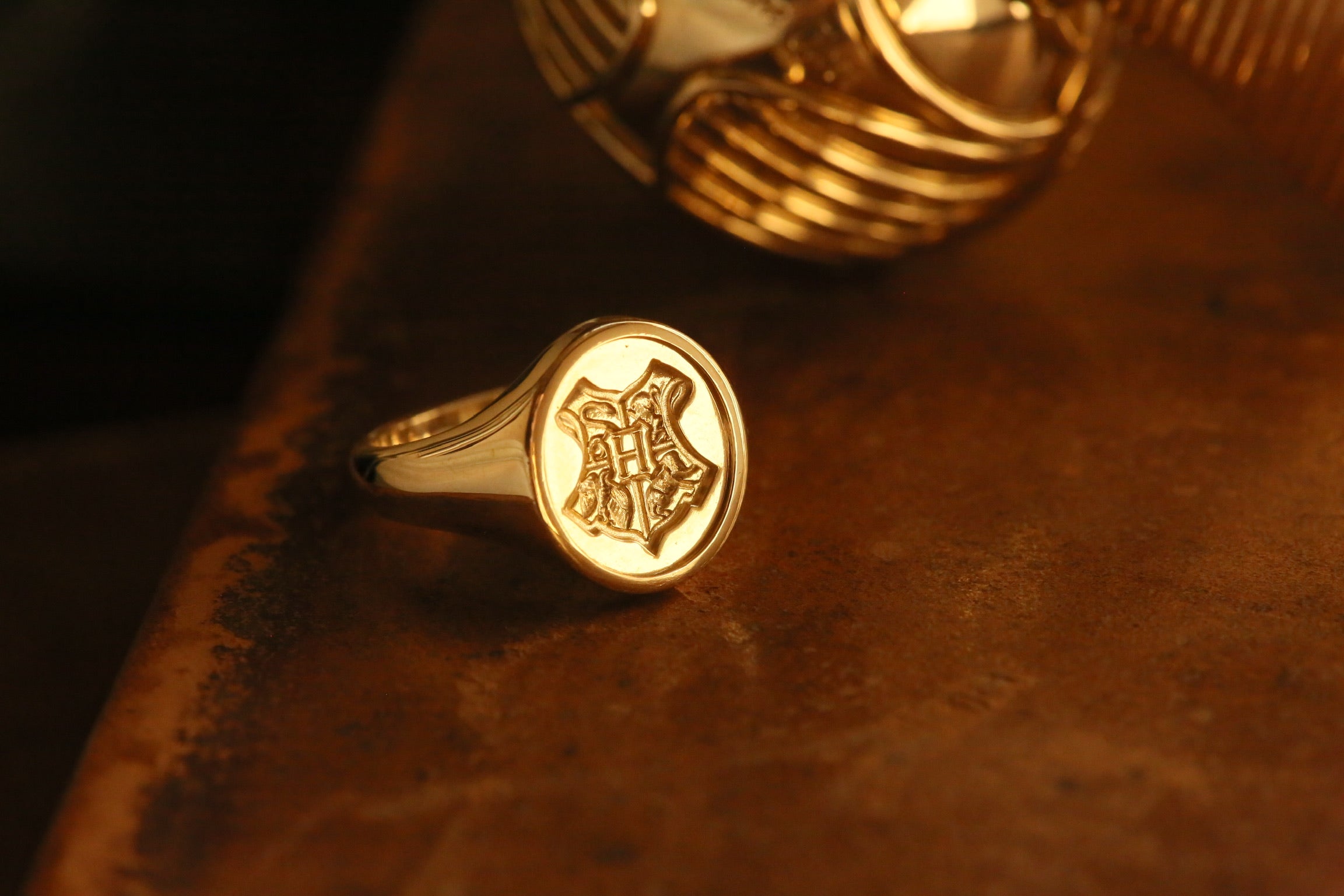 Hogwarts Crest Signet Ring – Freeman Jewellery Design